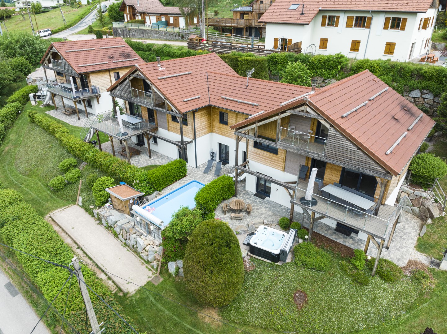 Location chalets Gerardmer - Les Biches - chalets avec piscine et jacuzzi à Gérardmer